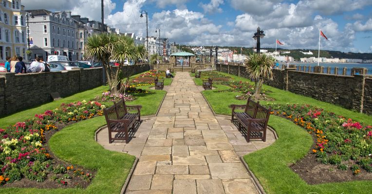 Isle of Knox 2025/26 | Visit IOM Holidays